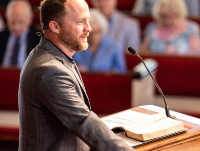 Baptist pastor resigns after arrest for DUI | Christian Messenger Baptist pastor resigns after arrest for DUI | Christian Messenger